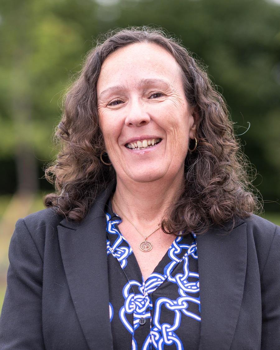 Meet the Bereavement Team – Oak Hill Lawn Cemetery and Crematorium